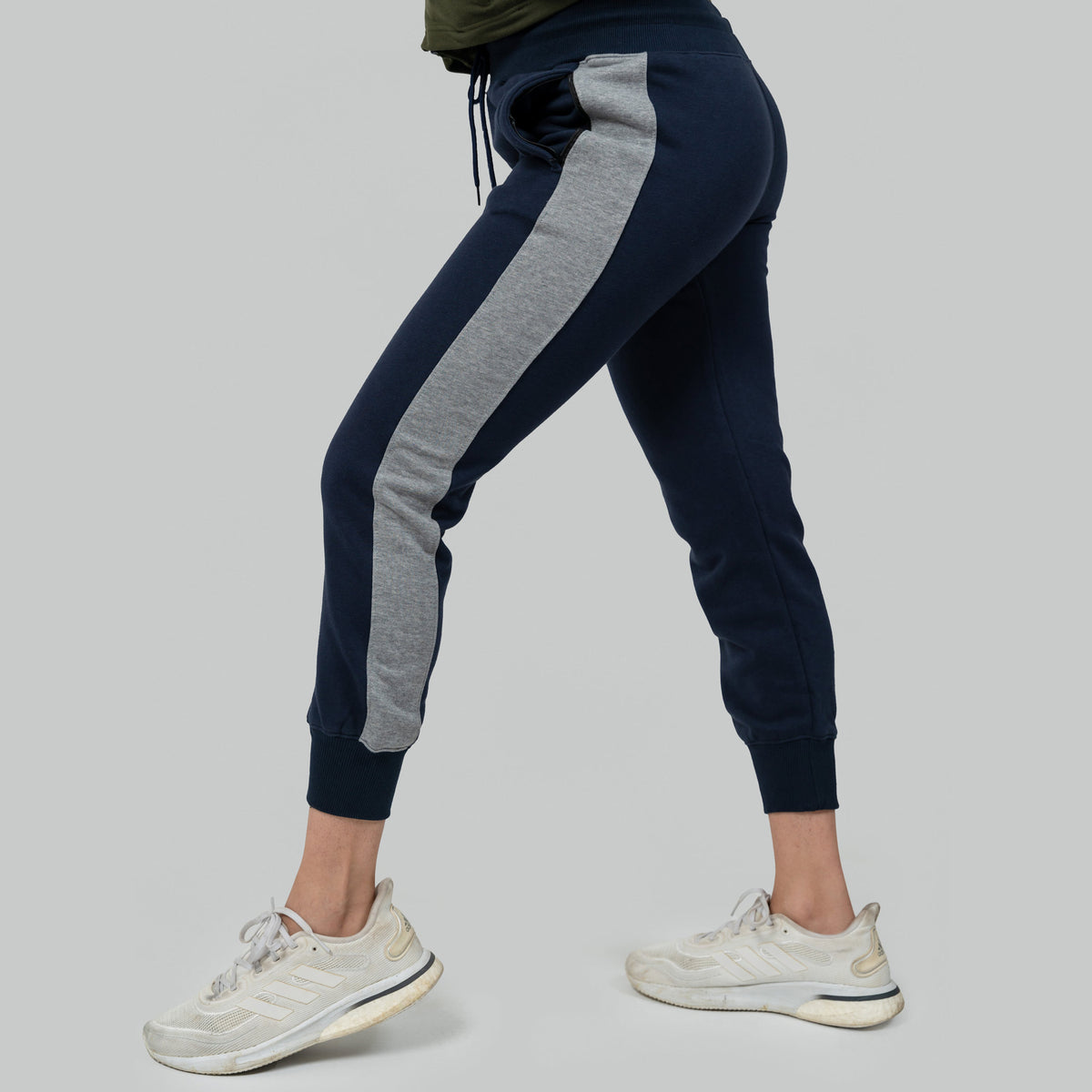 Buy Women Leggings Online in Pakistan | Gym Leggings | Alay